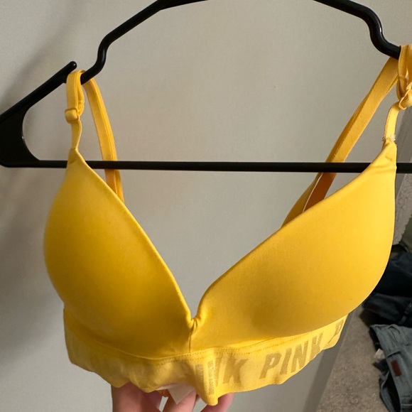 PINK Victoria's Secret | Intimates & Sleepwear | Nwots Womens Wireless ...